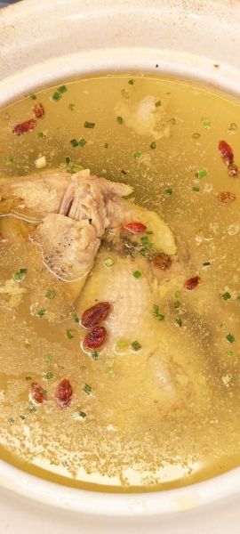 鸡汤有没有营养价值_长期喝鸡汤真的好吗-第3张图片-山城妙识 鸡汤有没有营养价值_长期喝鸡汤真的好吗-第3张图片-山城妙识