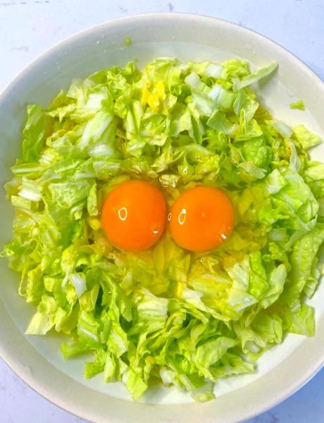 白菜鸡蛋饼怎么做好吃_白菜鸡蛋饼的家常做法-第1张图片-山城妙识