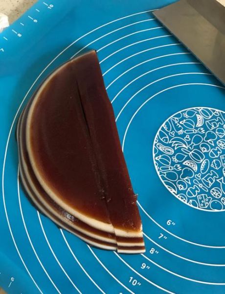 500g马蹄粉椰汁千层糕怎么做_马蹄粉椰汁千层糕失败原因-第2张图片-山城妙识