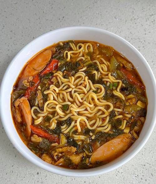 酸菜面怎么做_酸菜面汤底怎么调-第3张图片-山城妙识