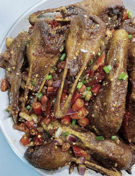 椒盐鸭头怎么做_椒盐鸭头热量高吗-第2张图片-山城妙识