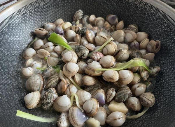 青蛤怎么清洗_青蛤怎么吐沙干净-第1张图片-山城妙识