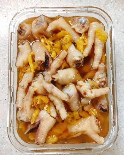 绝味泡椒凤爪怎么做_绝味泡椒凤爪热量高吗-第3张图片-山城妙识