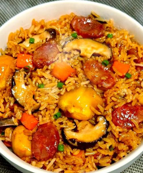 腊肠饭怎么做_腊肠饭用什么米最好-第3张图片-山城妙识