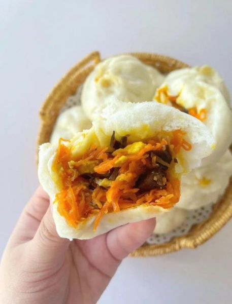 胡萝卜餐包怎么做_胡萝卜餐包的做法大全-第1张图片-山城妙识