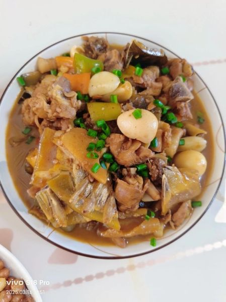 红烧甲鱼鸡块怎么做_家常红烧甲鱼鸡块步骤-第3张图片-山城妙识