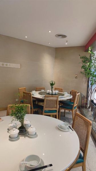 川菜馆装修风格有哪些_如何打造正宗川味氛围-第2张图片-山城妙识 川菜馆装修风格有哪些_如何打造正宗川味氛围-第2张图片-山城妙识