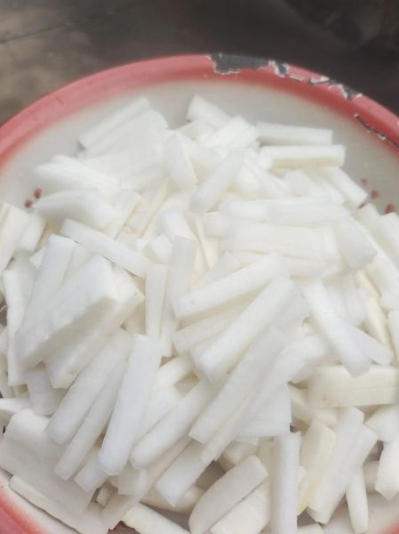 白萝卜怎么腌好吃_泡菜白萝卜的腌制方法-第1张图片-山城妙识