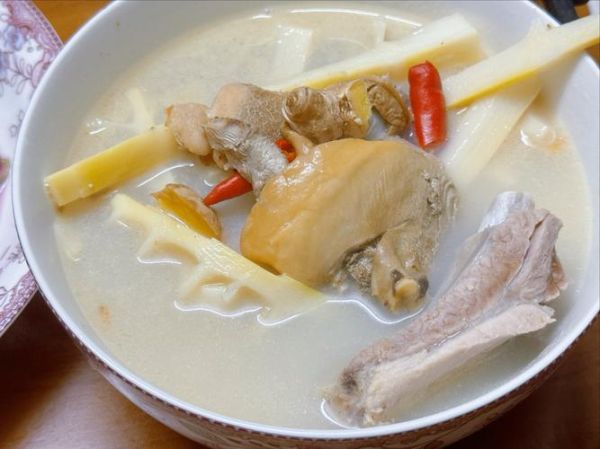 河蚌肉的功效与作用_河蚌肉怎么做好吃-第3张图片-山城妙识