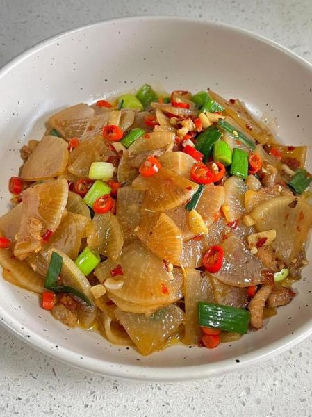 焖白萝卜怎么做好吃_家常焖白萝卜的做法-第1张图片-山城妙识 焖白萝卜怎么做好吃_家常焖白萝卜的做法-第1张图片-山城妙识