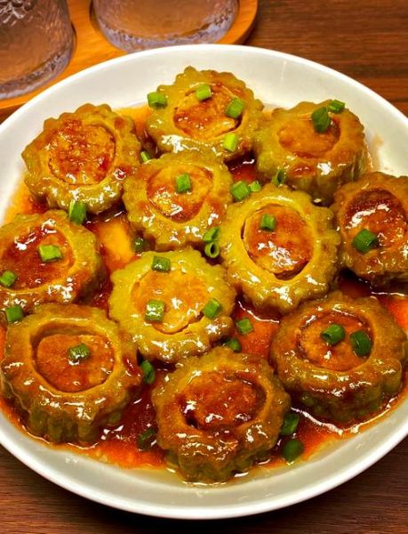 苦瓜图片大全_苦瓜怎么做好吃-第1张图片-山城妙识