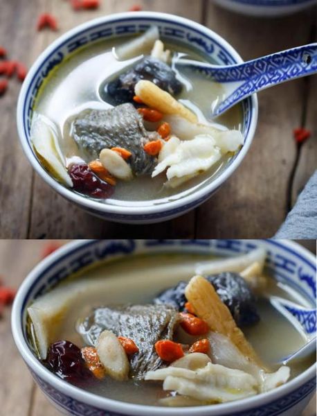 秋天煲鸡汤放什么食材好_秋天煲鸡汤的最佳搭配-第1张图片-山城妙识