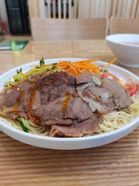 家常牛肉拌面怎么做_牛肉拌面需要焯水吗-第1张图片-山城妙识