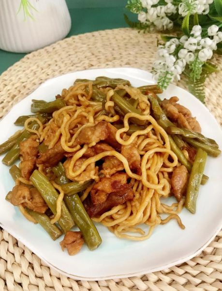 家常豆角蒸面怎么做_豆角蒸面需要焯水吗-第2张图片-山城妙识