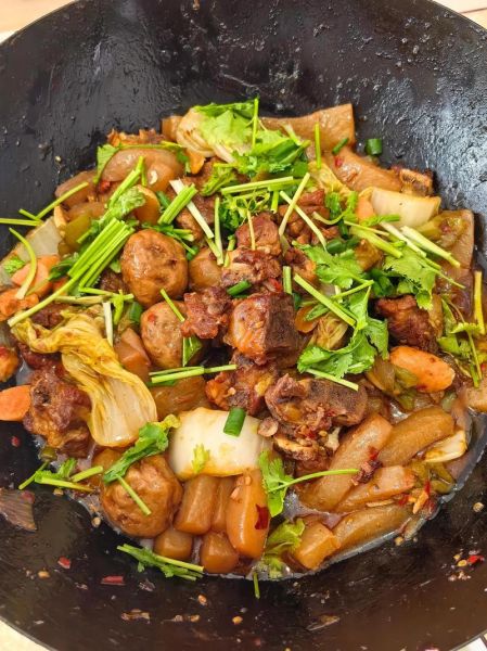 红烧腊排骨怎么做_红烧腊排骨用高压锅还是砂锅-第2张图片-山城妙识