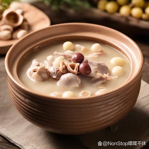 莲子山药鸡汤的功效与作用_莲子山药鸡汤适合什么人喝-第3张图片-山城妙识