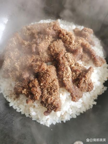 大米饭直接放笼布上蒸会粘锅吗_如何防止粘锅-第3张图片-山城妙识