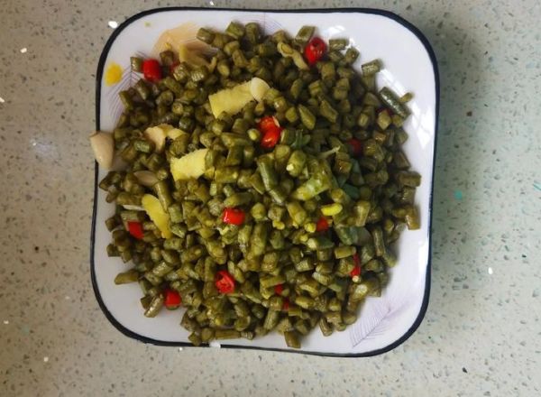 豆角怎么腌制好吃_腌制豆角的做法大全-第2张图片-山城妙识 豆角怎么腌制好吃_腌制豆角的做法大全-第2张图片-山城妙识