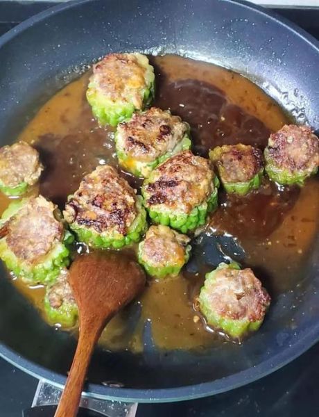 苦瓜酿肉怎么做_苦瓜酿肉蒸多久才熟-第1张图片-山城妙识