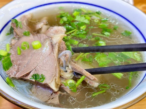 羊肉汤的做法窍门_羊肉汤怎么炖不膻-第1张图片-山城妙识