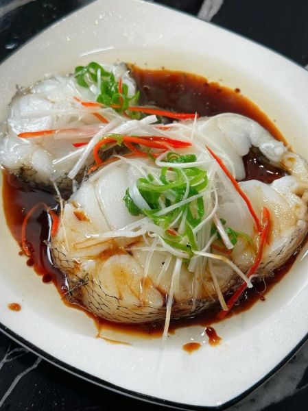 清蒸鳕鱼片怎么做_清蒸鳕鱼片蒸几分钟-第1张图片-山城妙识