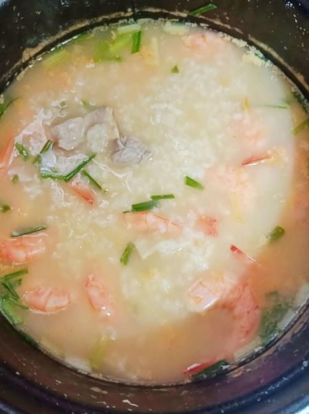 海鲜粥怎么煮才鲜_家常海鲜粥做法步骤-第2张图片-山城妙识