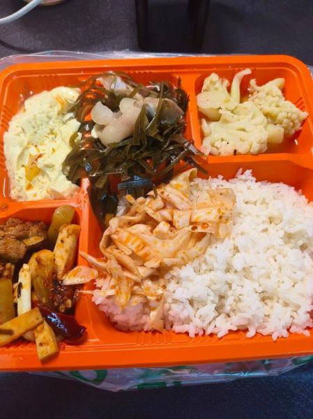 快餐图片真实吗_外卖盒饭实拍怎么看-第1张图片-山城妙识