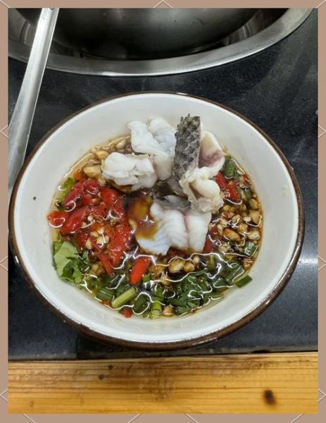 清汤乌鱼火锅怎么做_乌鱼火锅汤底怎么熬-第1张图片-山城妙识