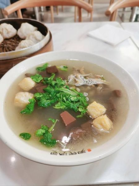 鸭血粉丝汤怎么做_鸭血粉丝汤简单做法窍门-第2张图片-山城妙识