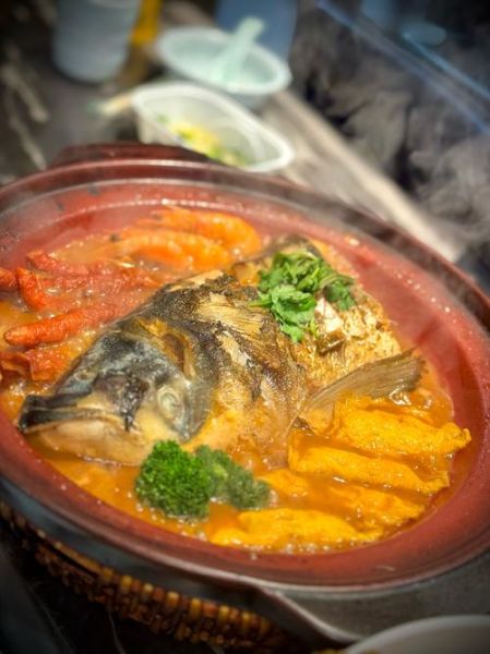 砂锅鱼头怎么做才好吃_砂锅鱼头用什么鱼头最好-第1张图片-山城妙识