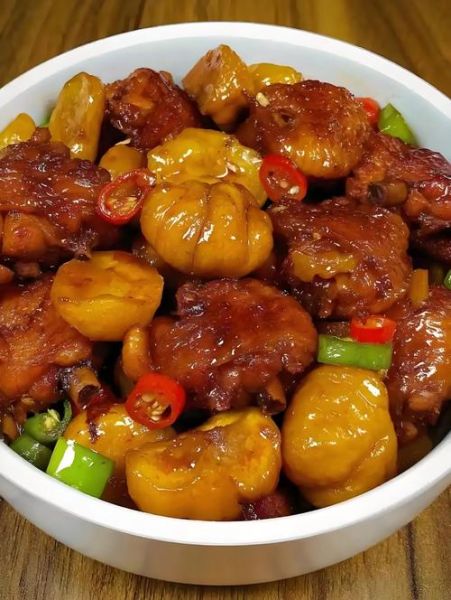 板栗烧鸡怎么做_板栗烧鸡用高压锅还是砂锅-第3张图片-山城妙识 板栗烧鸡怎么做_板栗烧鸡用高压锅还是砂锅-第3张图片-山城妙识