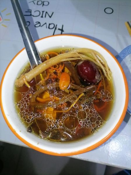 虫草鸡汤怎么煲_虫草鸡汤煲多久-第2张图片-山城妙识 虫草鸡汤怎么煲_虫草鸡汤煲多久-第2张图片-山城妙识