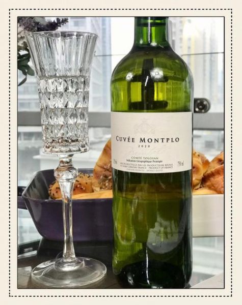 喝干白葡萄酒的好处和坏处_每天一杯会胖吗-第2张图片-山城妙识