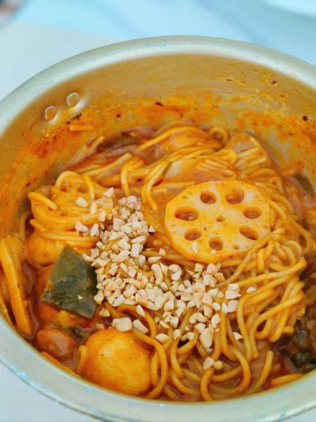 家庭版麻辣拌怎么做_麻辣拌调料比例是多少-第2张图片-山城妙识 家庭版麻辣拌怎么做_麻辣拌调料比例是多少-第2张图片-山城妙识