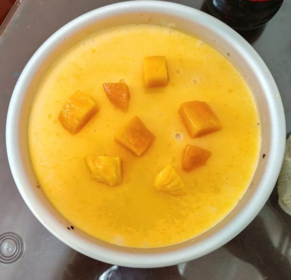 芒果芝士慕斯怎么做_芒果芝士慕斯失败原因-第3张图片-山城妙识 芒果芝士慕斯怎么做_芒果芝士慕斯失败原因-第3张图片-山城妙识