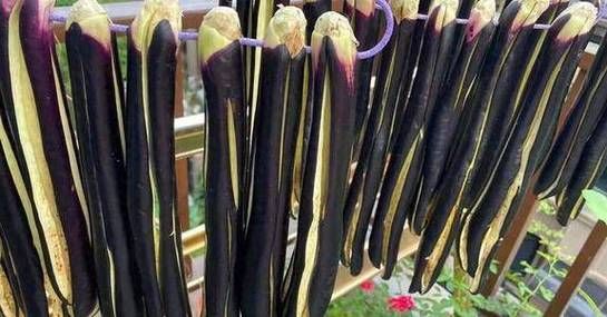 茄子吃不完怎么晒干_茄子晒干保存方法-第2张图片-山城妙识