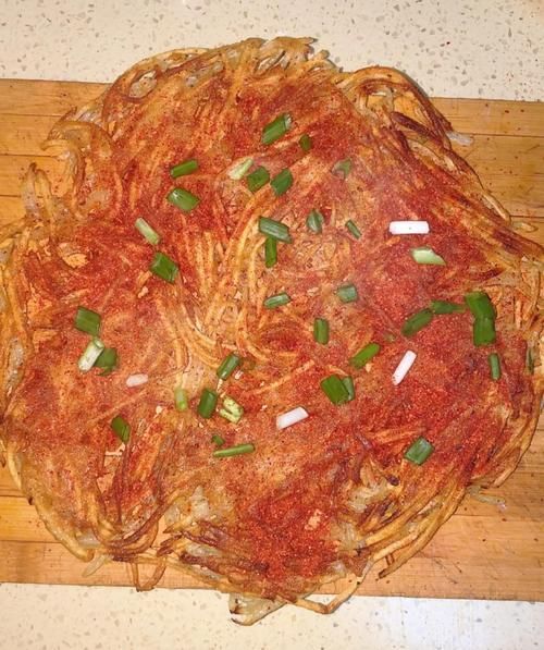 土豆丝饼怎么做才酥脆_土豆丝饼的家常做法-第3张图片-山城妙识