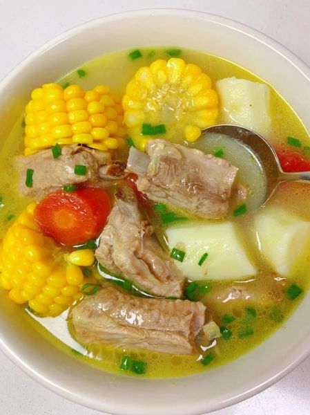 玉米排骨汤怎么炖才好吃_家常做法大全-第1张图片-山城妙识