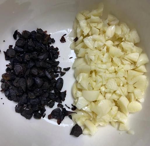 辣椒炒肉怎么做_黄磊版辣椒炒肉秘诀-第3张图片-山城妙识