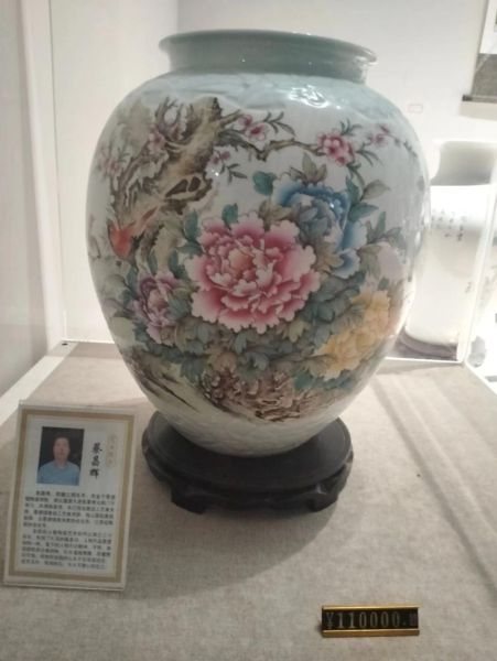 景德镇特产有哪些_景德镇陶瓷值得买吗-第1张图片-山城妙识