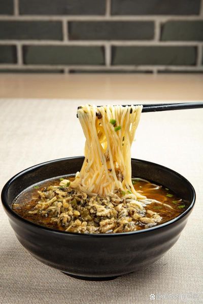 雪菜肉丝面热量_减肥能吃吗-第1张图片-山城妙识 雪菜肉丝面热量_减肥能吃吗-第1张图片-山城妙识