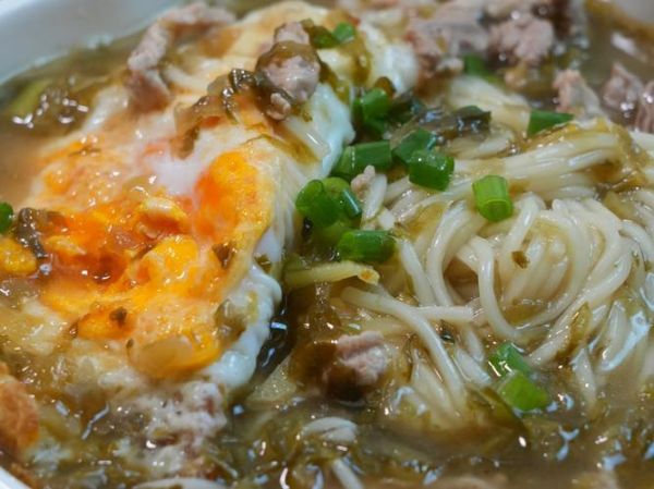 雪菜肉丝面热量_减肥能吃吗-第2张图片-山城妙识 雪菜肉丝面热量_减肥能吃吗-第2张图片-山城妙识