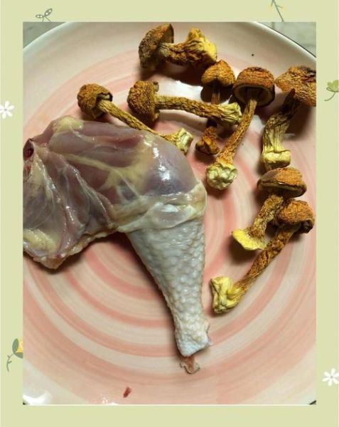 新鲜姬松茸怎么做好吃_姬松茸煲汤做法大全-第3张图片-山城妙识