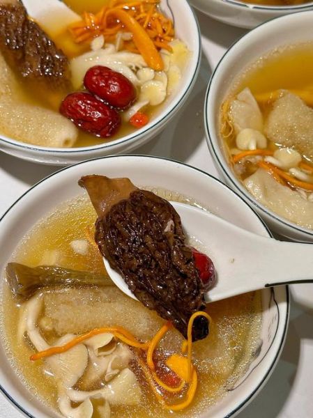 竹荪鹅怎么做才正宗_竹荪鹅汤的做法步骤-第2张图片-山城妙识