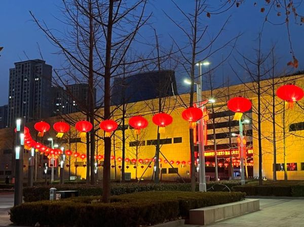 灯笼怎么挂才好看_灯笼挂多高合适-第1张图片-山城妙识