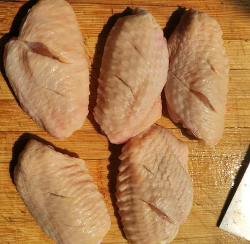 腌制鸡翅要多久_鸡翅腌制多长时间入味-第1张图片-山城妙识