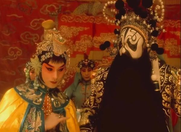 霸王别姬真实历史_虞姬结局之谜-第2张图片-山城妙识