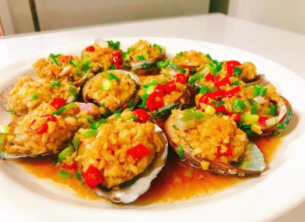 鲍鱼蒸多久能熟_蒸鲍鱼最佳时间-第1张图片-山城妙识