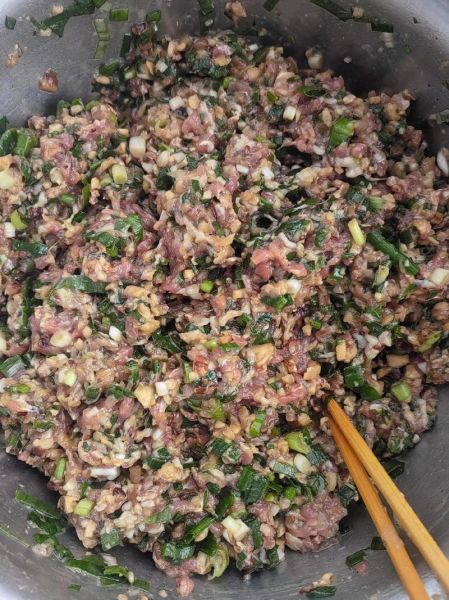 香菇肉馅怎么调_香菇肉馅饺子怎么调馅好吃-第3张图片-山城妙识
