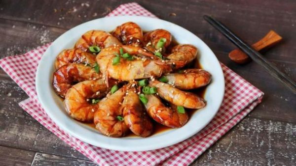 红烧海虾怎么做好吃_红烧海虾的做法步骤-第2张图片-山城妙识